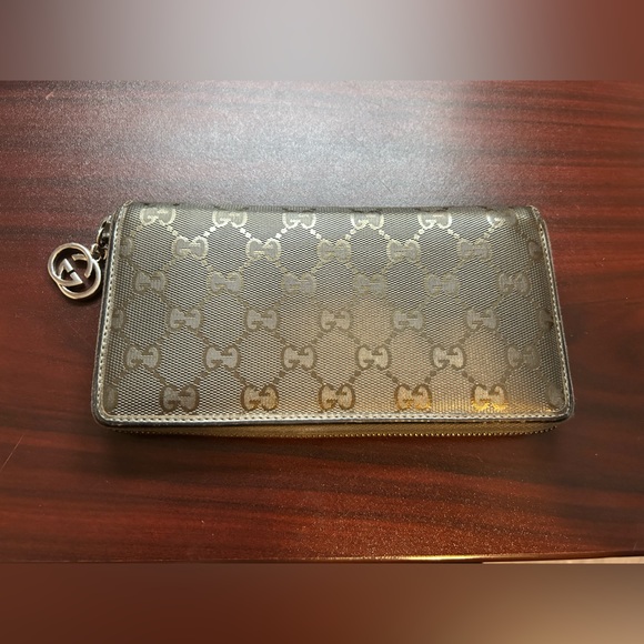 Gucci | Bags | Authentic Gucci Imprime Leather Continental Zip Wallet ...